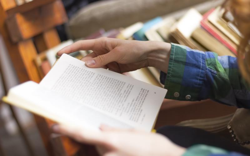 Education Experts Average College Freshman Reads On 7th Grade Level Education Experts Average College Freshman Reads On 7th Grade Level